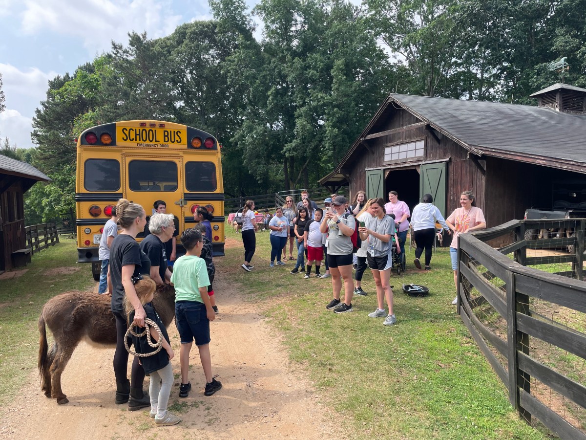 School Field Trips – Fox Run Farm